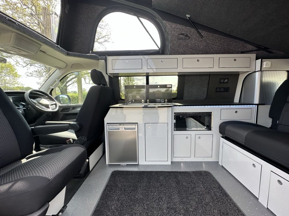 NEW VW Campervan (LWB) T6.1 REDLINE SPORT + DEEP BLACK (2022) - Venture ...